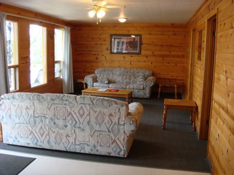 Anderson's Lodge - Sioux Lookout, Kenora, Red Lake, Dryden, Sioux ...