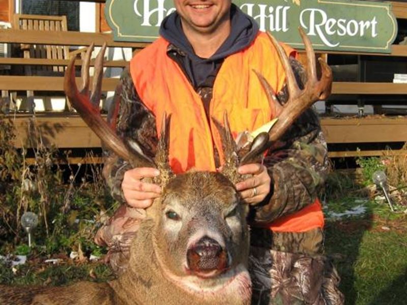 Deer Hunting Package, Fort Frances, Kenora and Dryden, Ontario