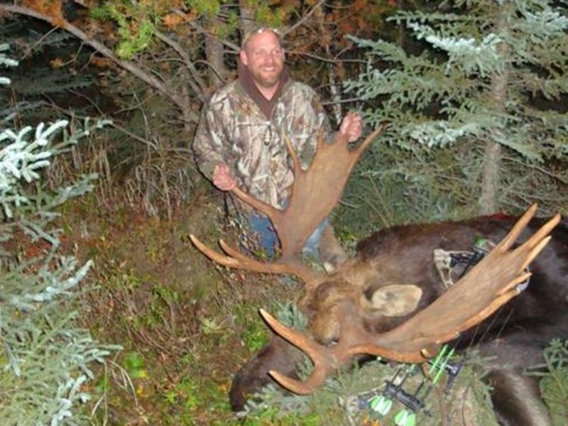 Moose Hunting Package, Kenora, Red Lake, Dryden, Sioux Lookout, Thunder ...