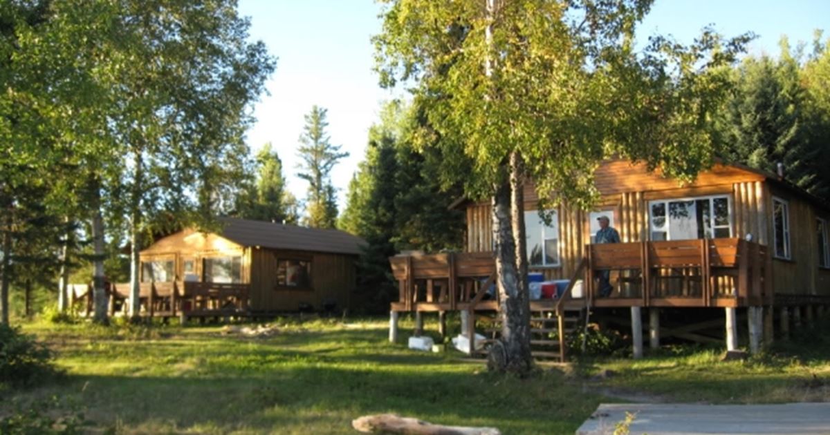 Warwick Lake Outpost, Attawapiskat, Moosonee, Pickle Lake, Hearst, Ontario