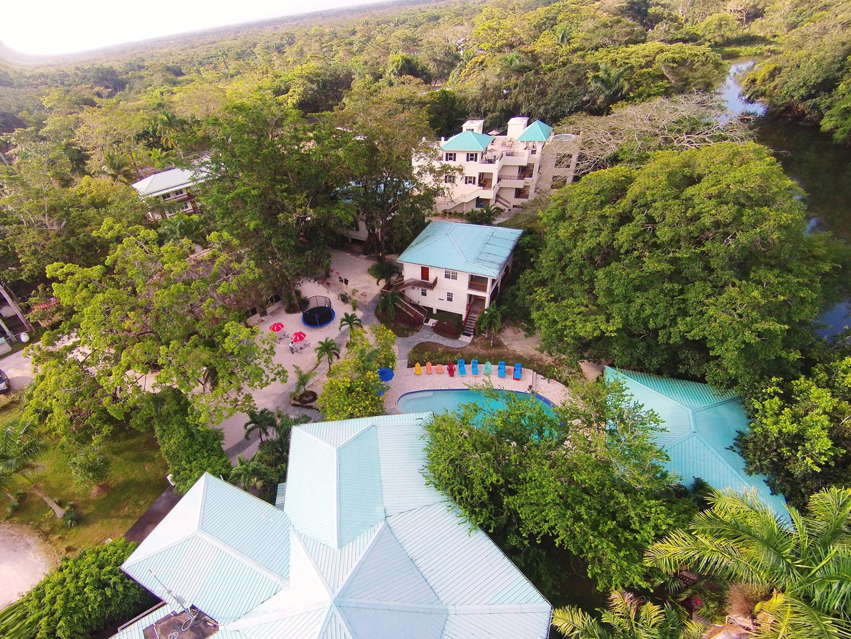 Black Orchid Resort - Burrell Boom