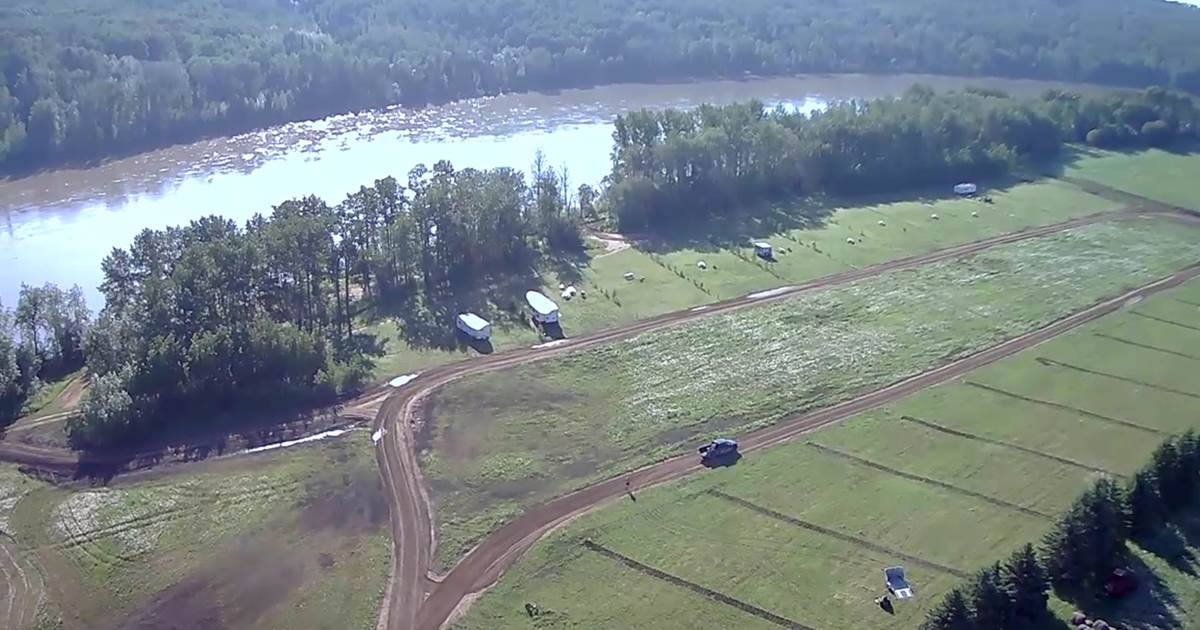 River Meadows RV Park - Colinton, Alberta