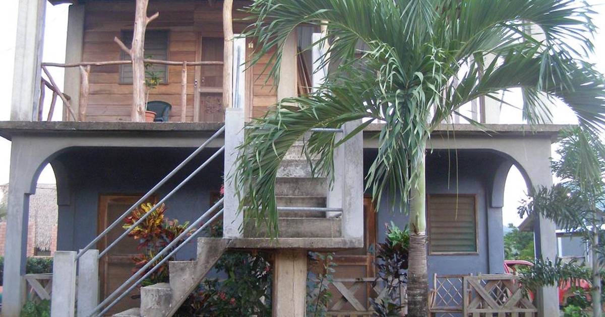 Tutzil Nah Cottages - Maya Centre, Stann Creek District